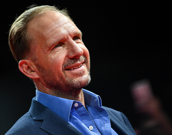 Ralph Fiennes compie 60 anni